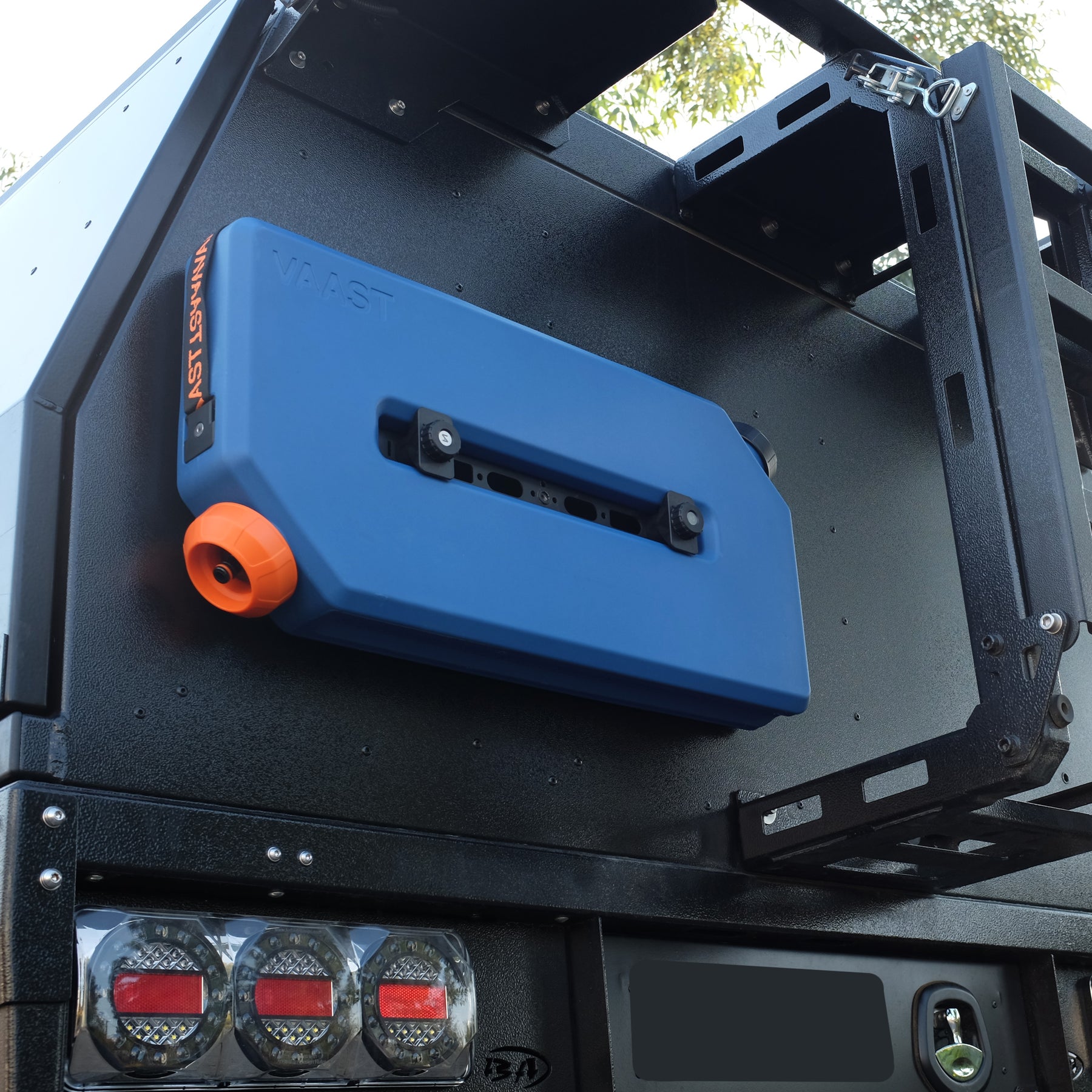 G-Series Surface Bracket – VAAST